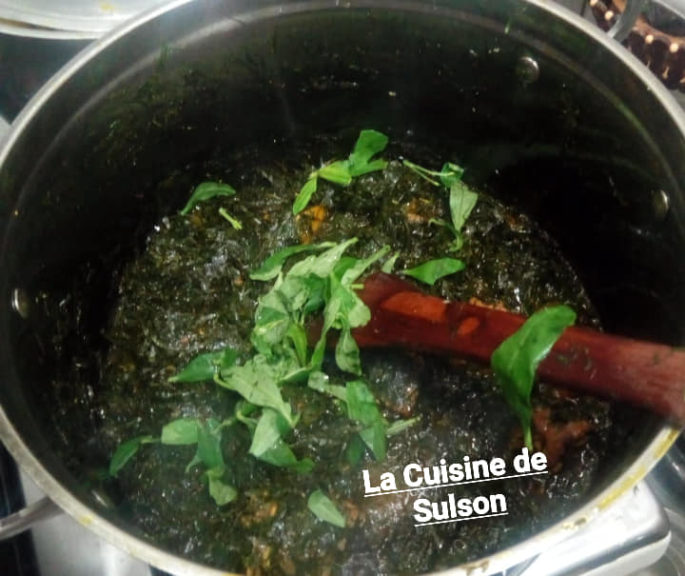 Macabo malaxé aux feuilles d’okok - Cuisine de Chez Nous