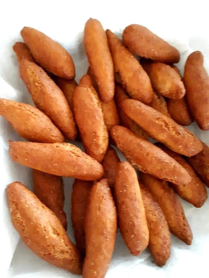 Des beignets appelés doigts de la mariée - Cuisine de Chez Nous